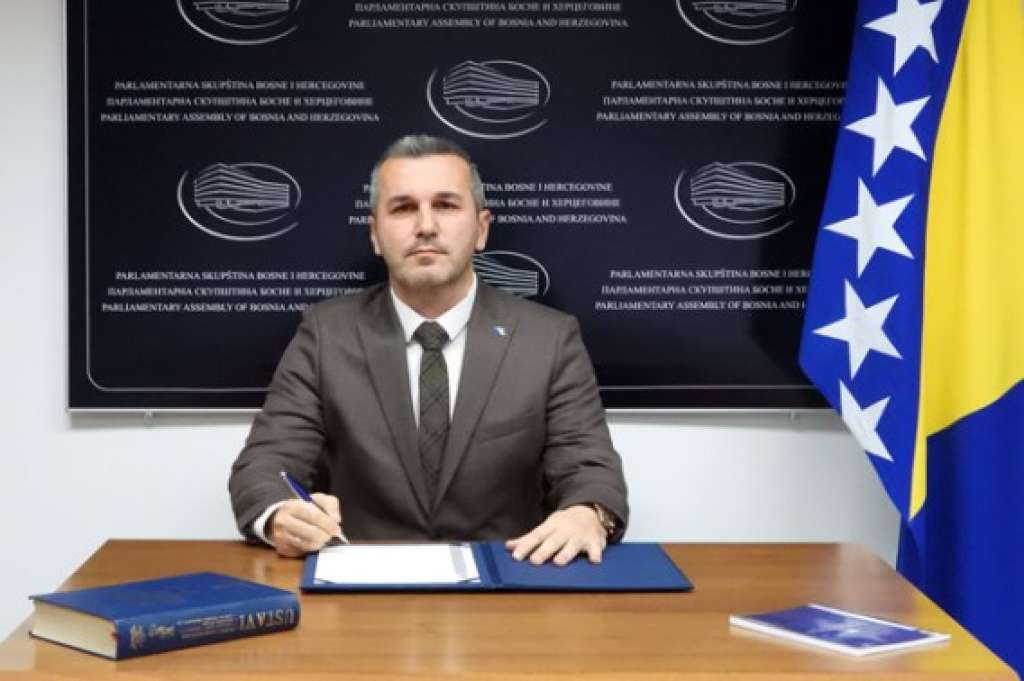 Čaušević: Trojka je sigurnost države predala u ruke čovjeka koji je ...