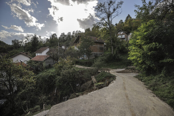 Selo Gorica kod Buturović Polja danima bilo odsječeno: Još uvijek ne ...