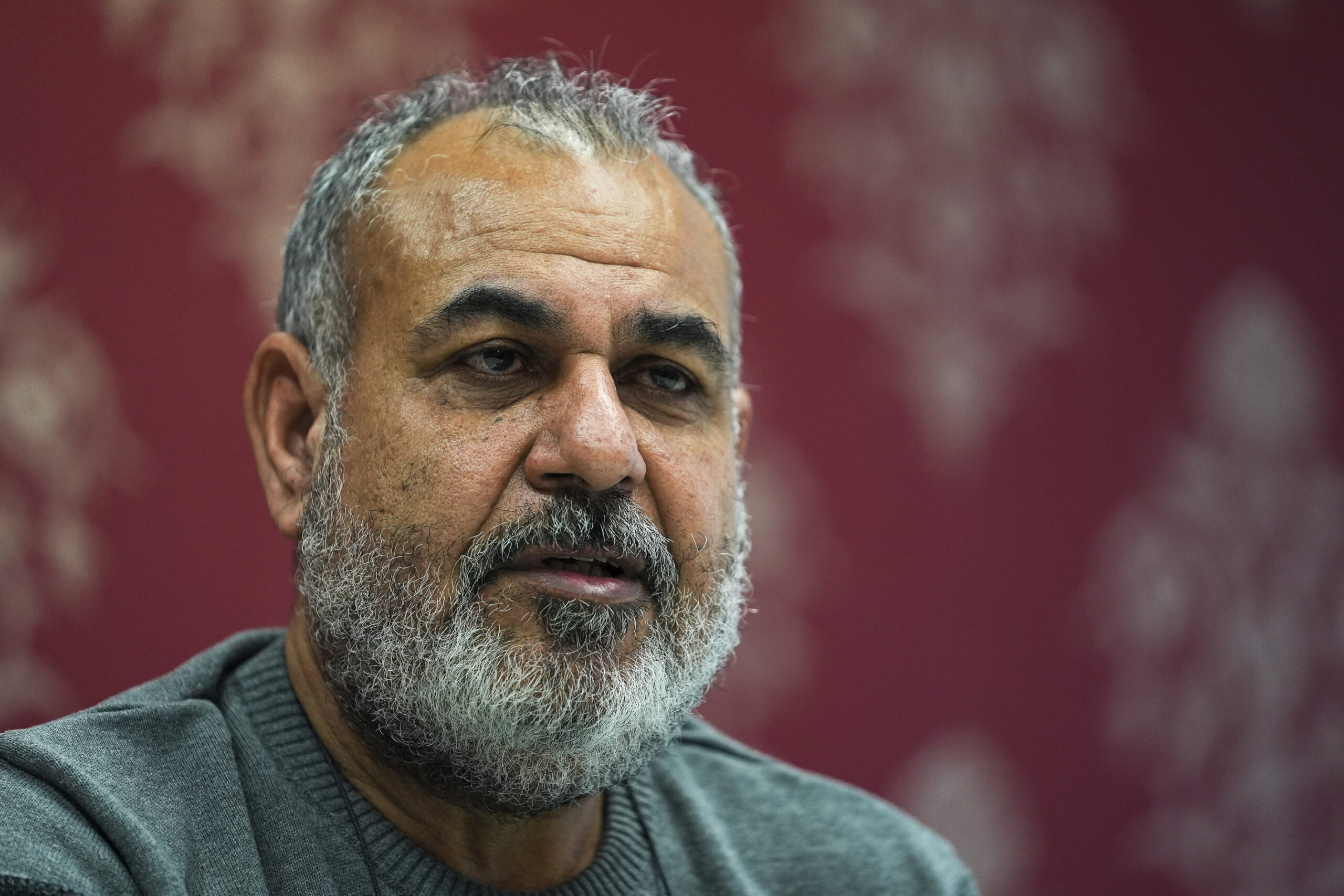 Sirijac Eissa Youssef: U domovini nisam bio skoro 40 godina, želim da se vratim | RTVTK ...